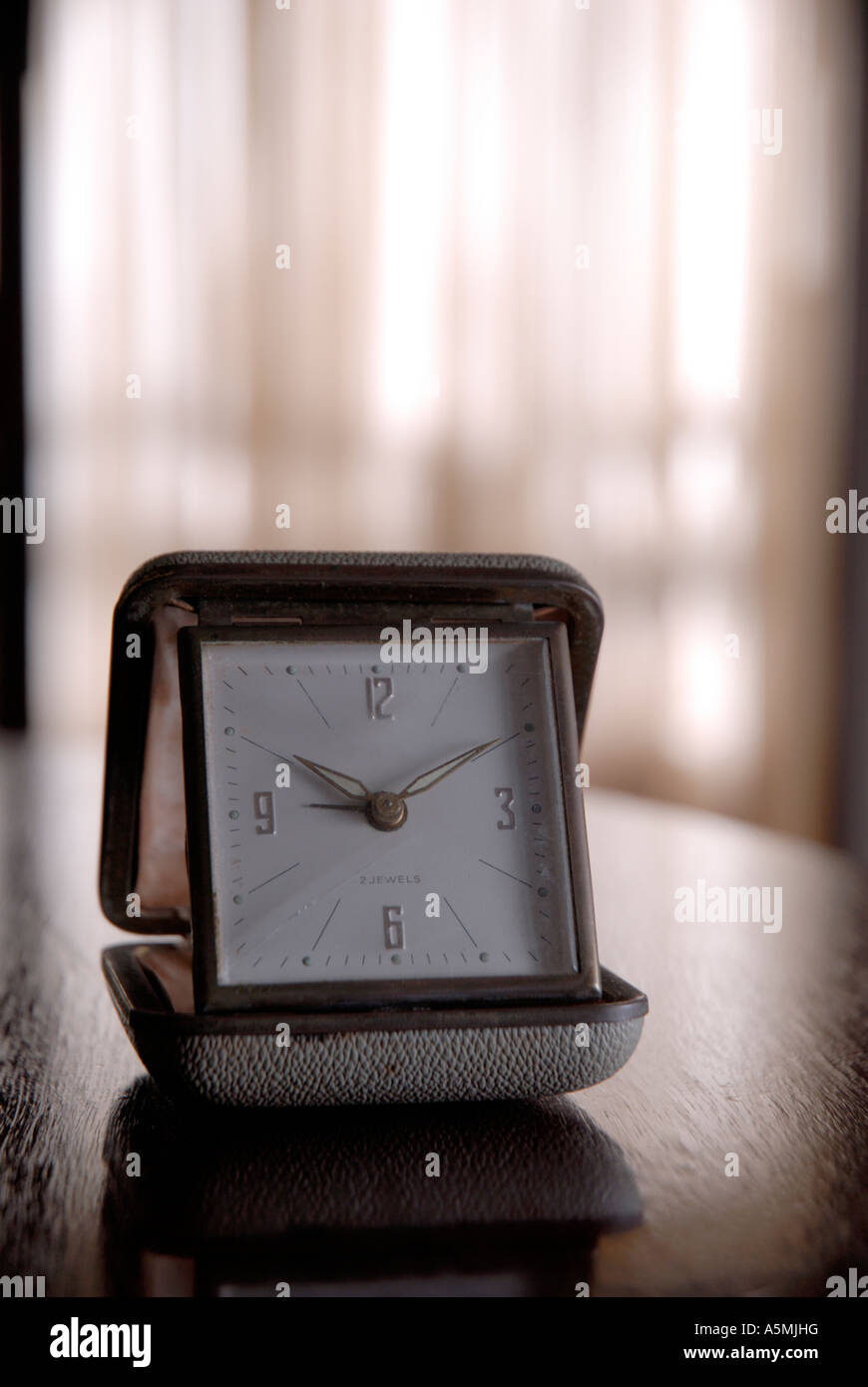 1960s clock hi-res stock photography and images - Alamy