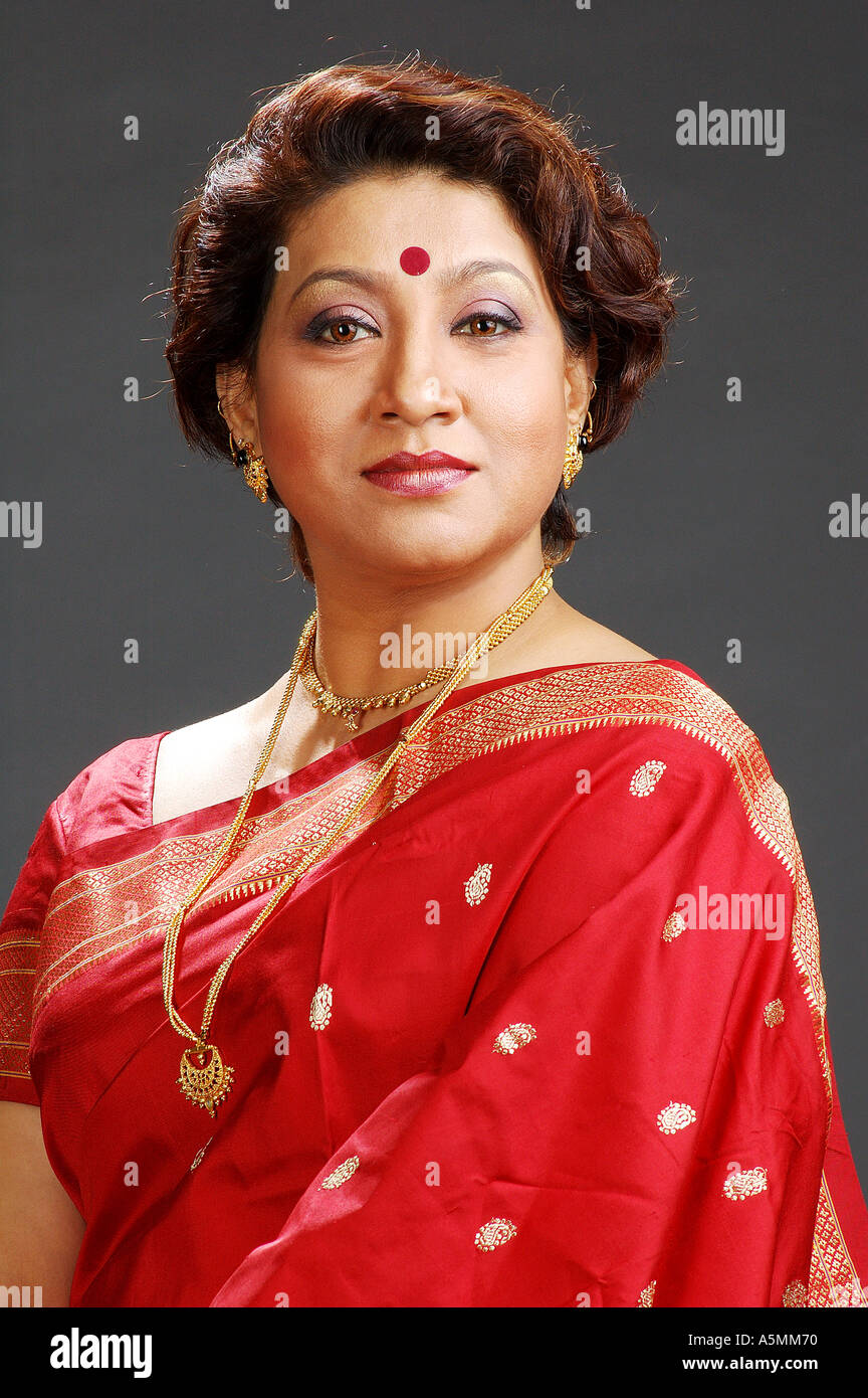 Swati Chitnis, Indian Bollywood actress, stage and TV artist India ...