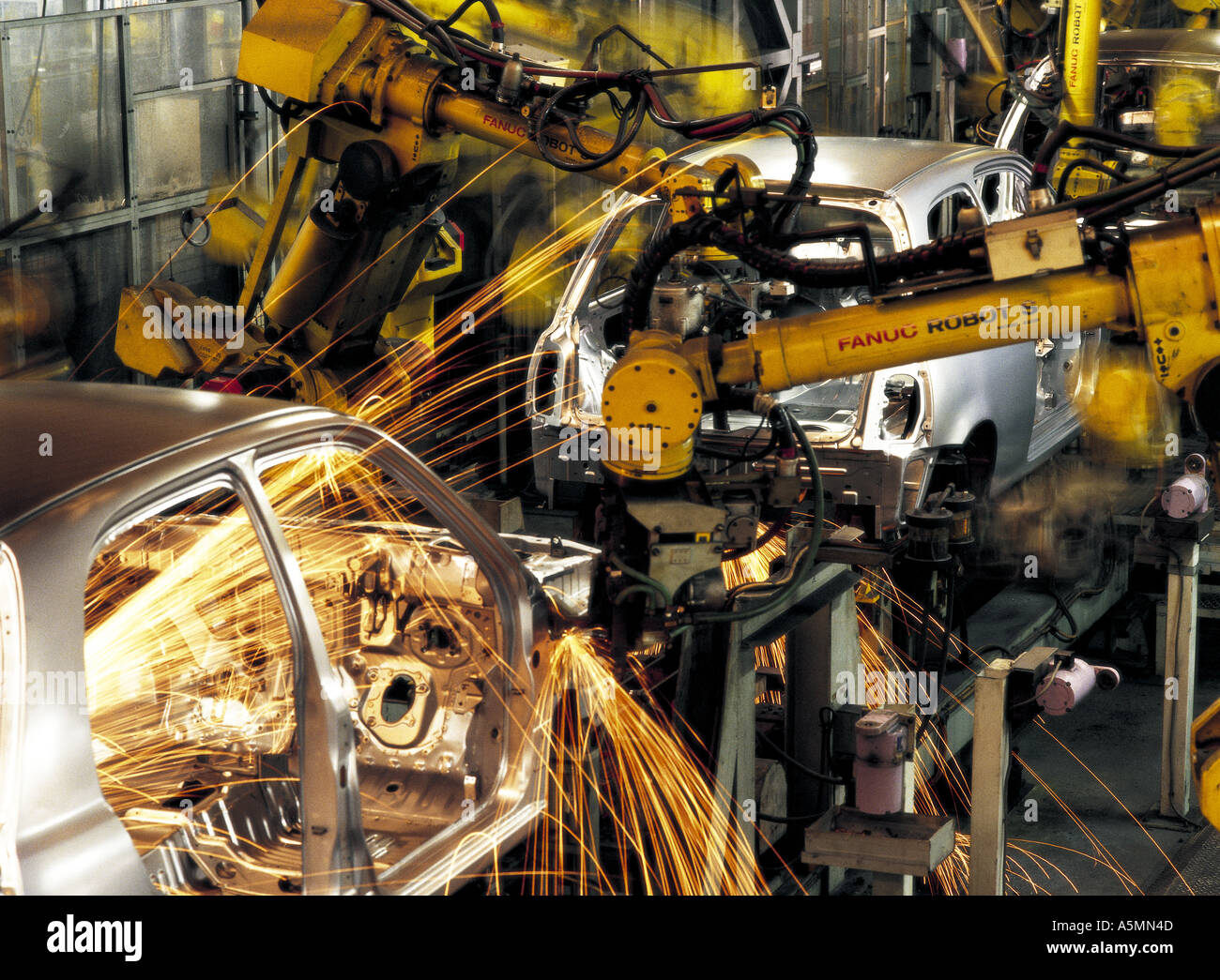 Car assembly line robot hi-res stock photography and images - Alamy