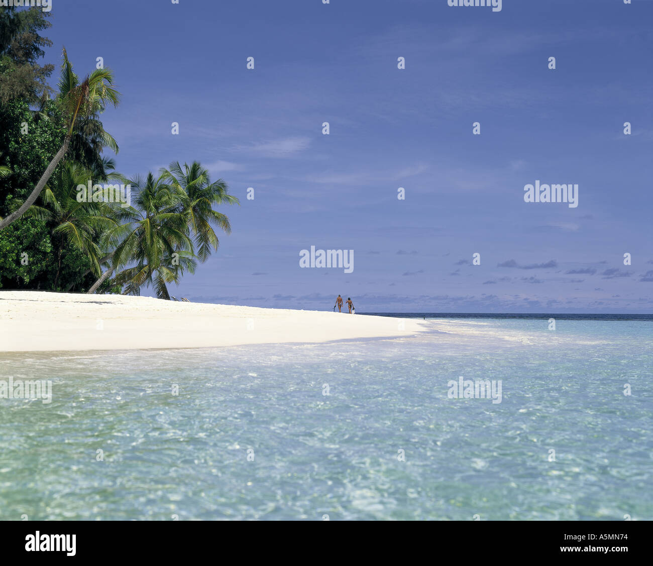 Ihuru island resort hi-res stock photography and images - Alamy