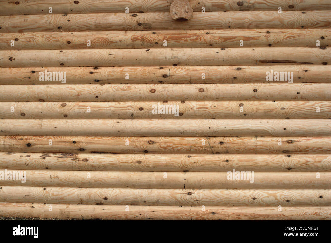 Wood house wall hi-res stock photography and images - Alamy