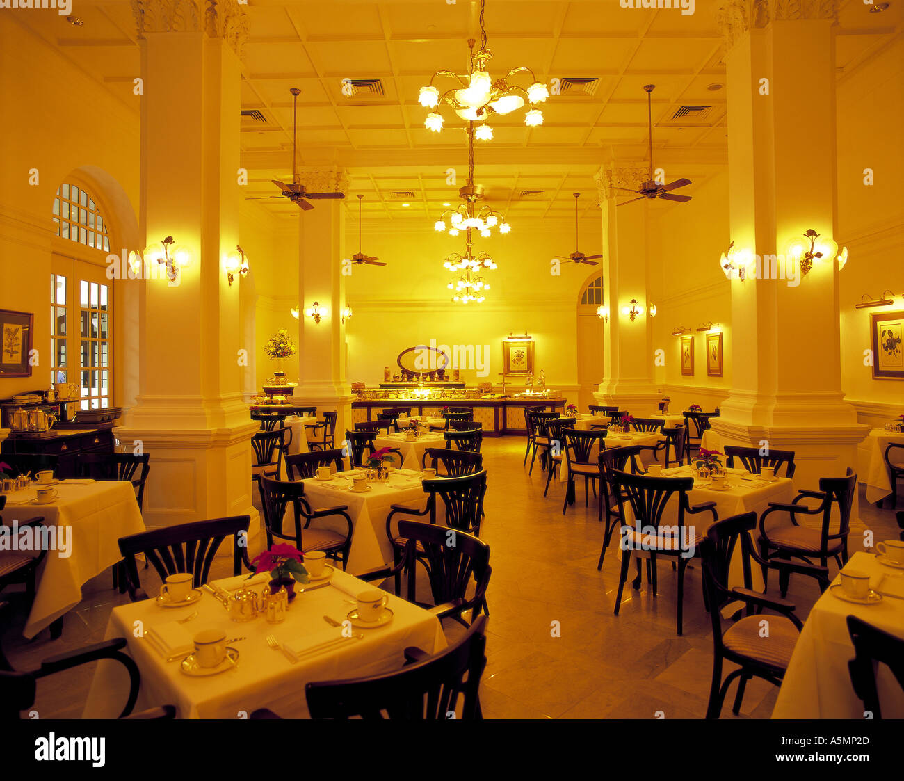 The Tiffin Room Raffles Hotel Singapore Stock Photo - Alamy