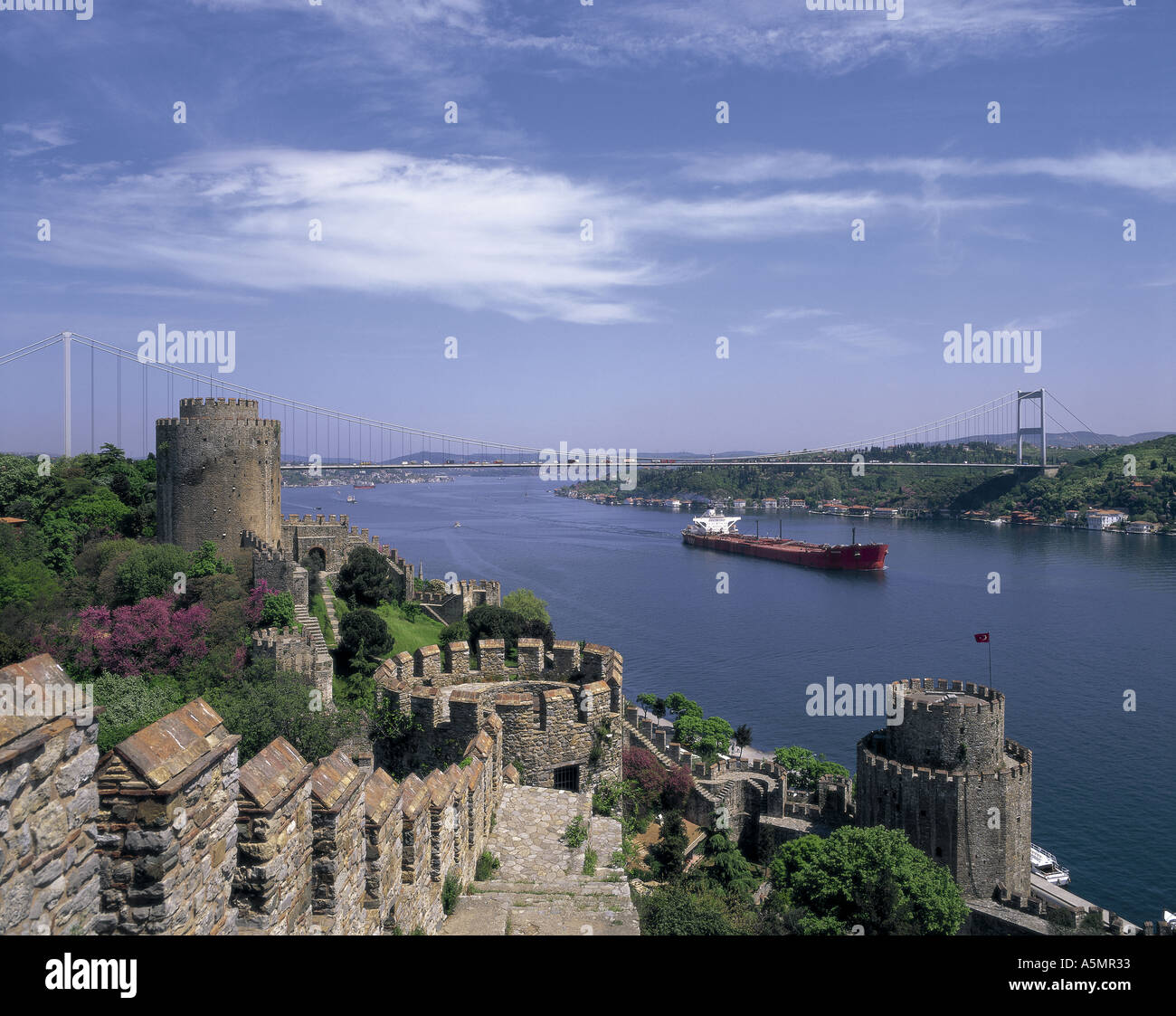 Hisar Rumeli Castle overlooking Bosphorus Istanbul Turkey Stock Photo ...