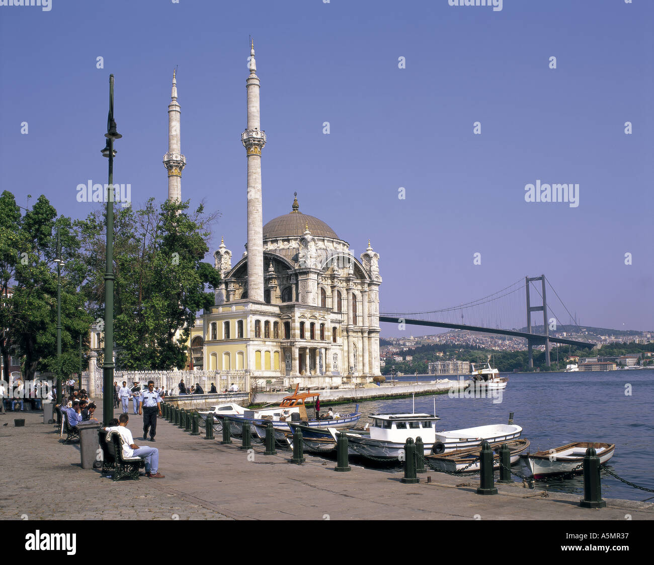 Ortakoy boats hi-res stock photography and images - Alamy