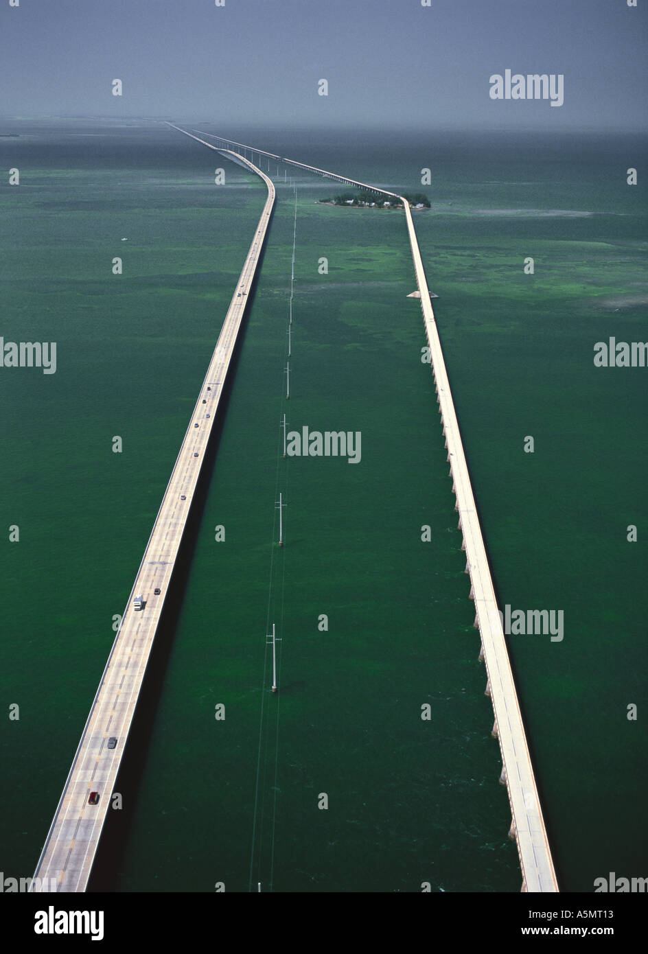 Aerial view seven mile bridge hi-res stock photography and images - Alamy