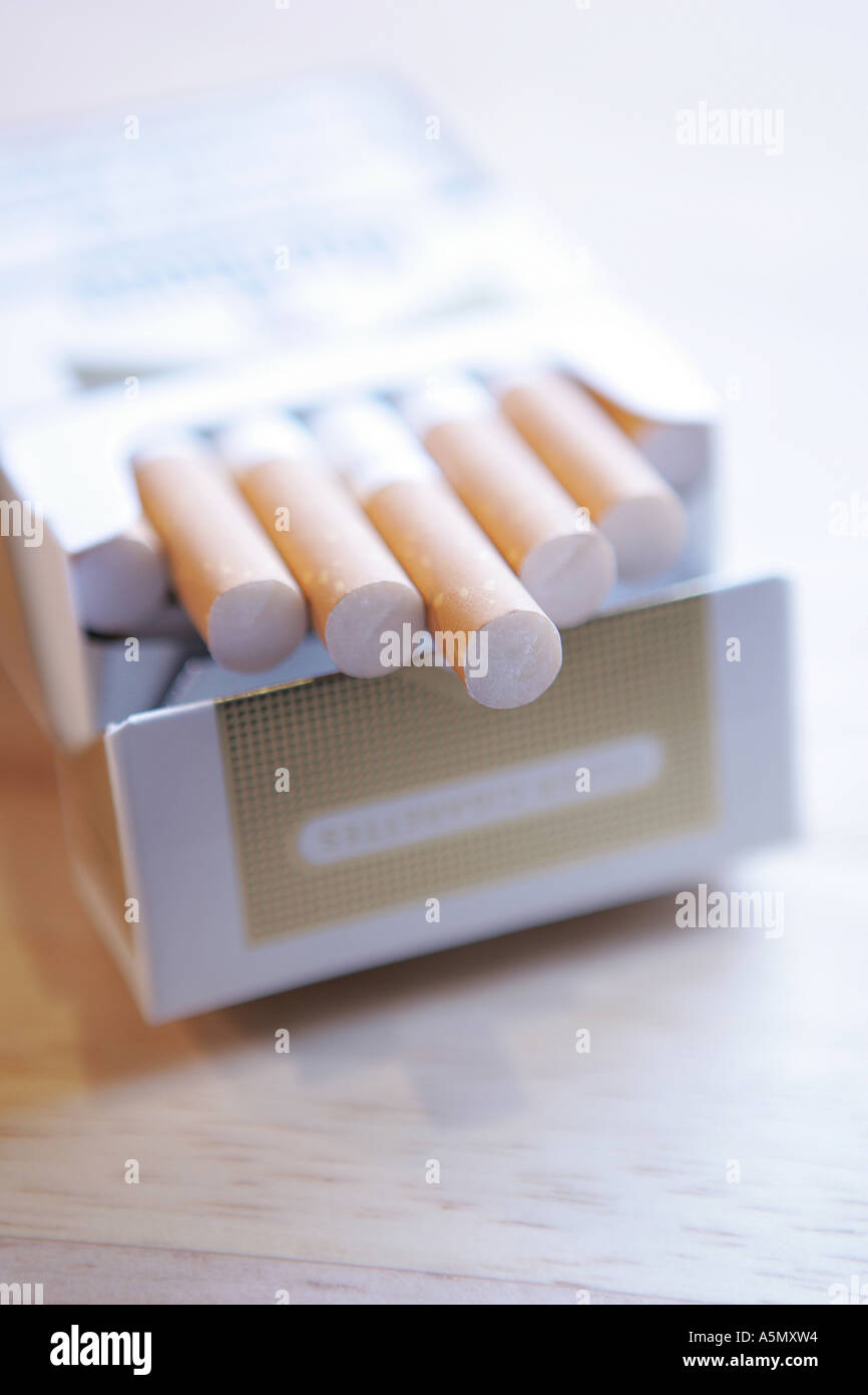 Packet Of Cigarettes High Resolution Stock Photography and Images - Alamy