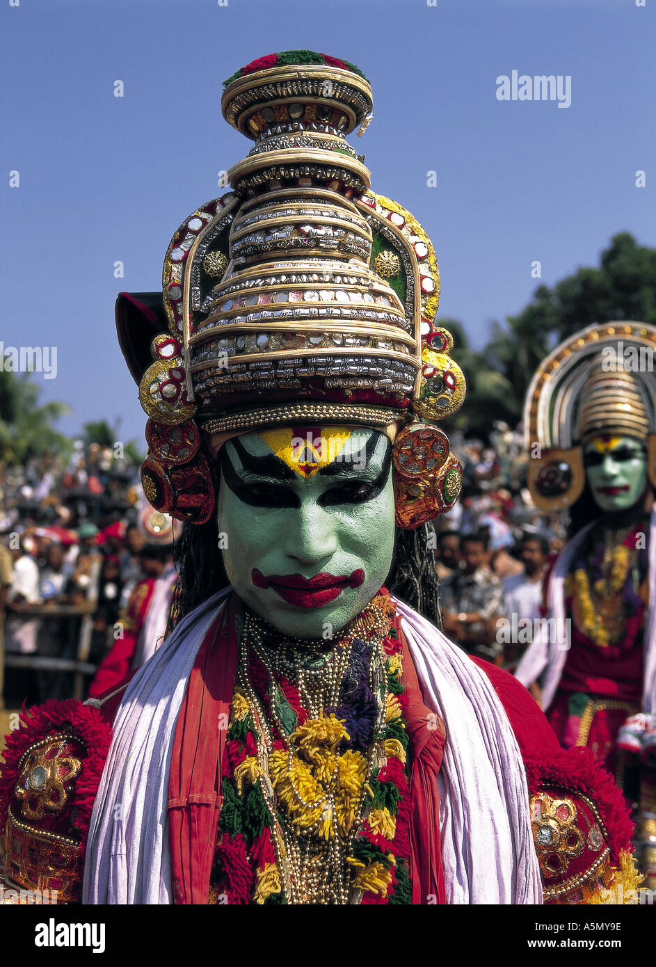 Kathakali dancer Trichur Kerala India Stock Photo - Alamy