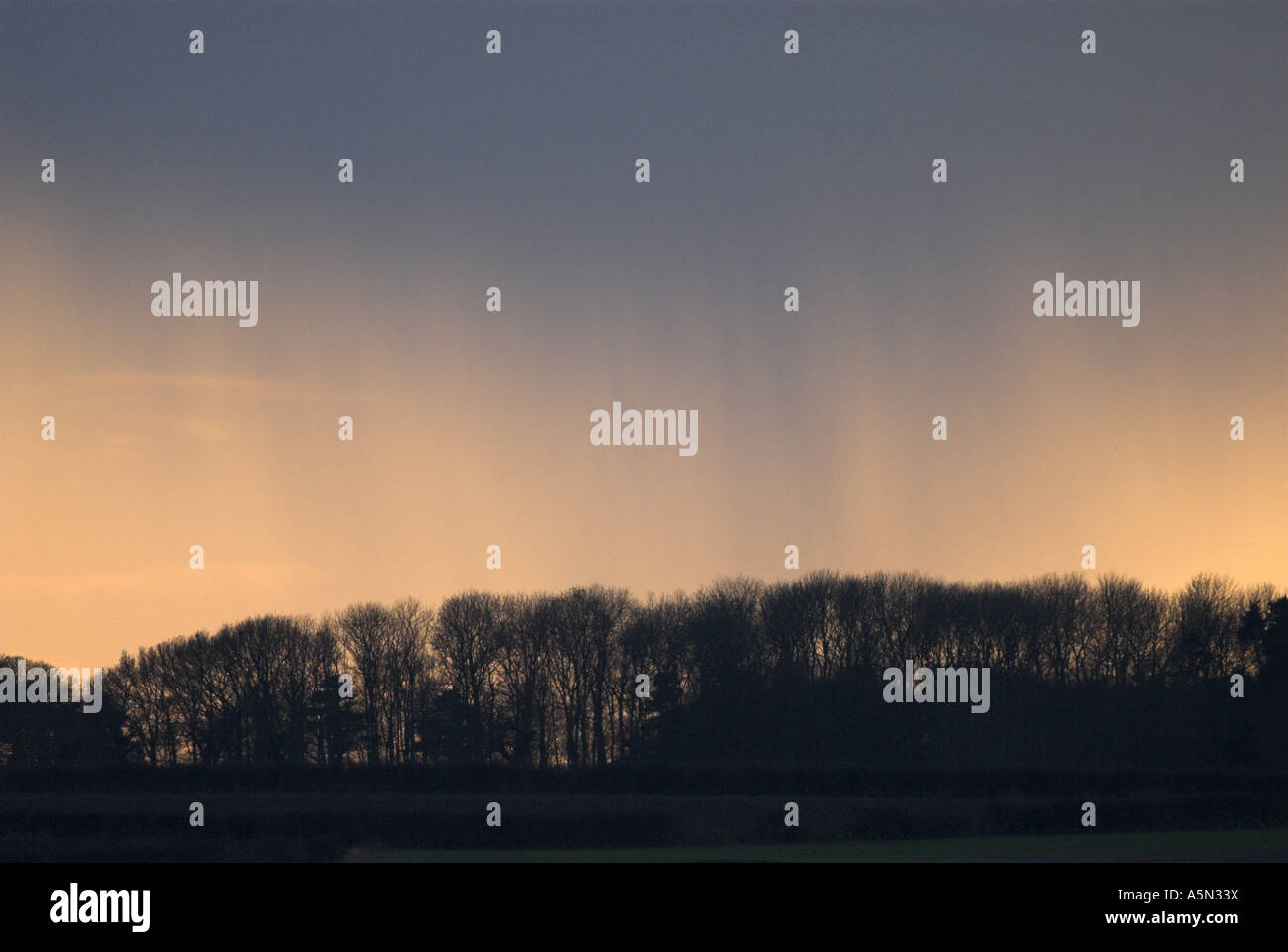 Distant clouds hi-res stock photography and images - Alamy