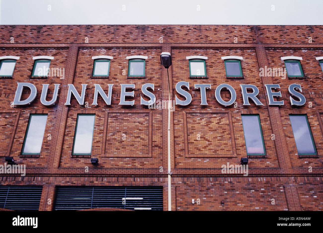 Dunnes store hi-res stock photography and images - Alamy