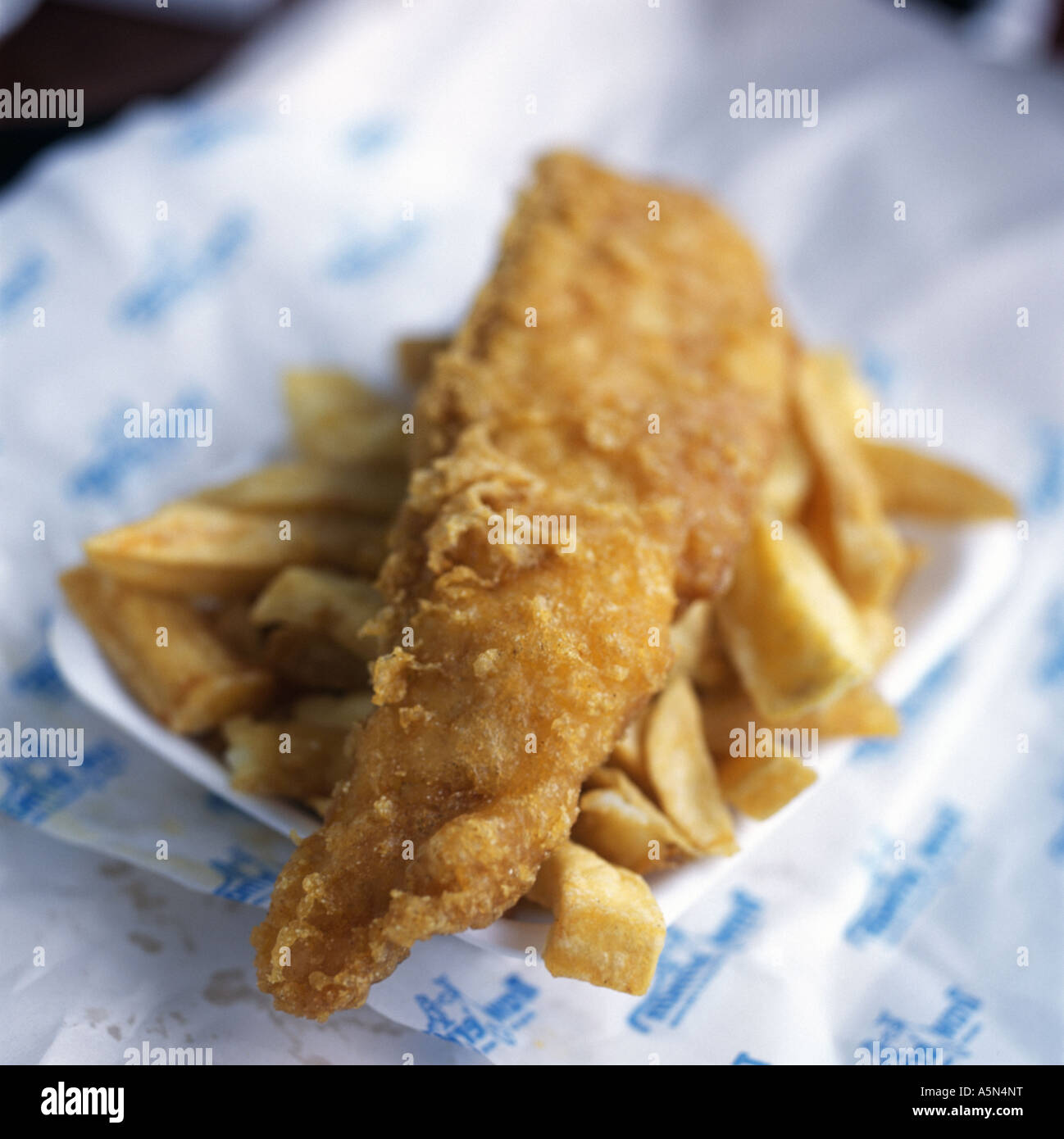 a portion of fish and chips Stock Photo - Alamy