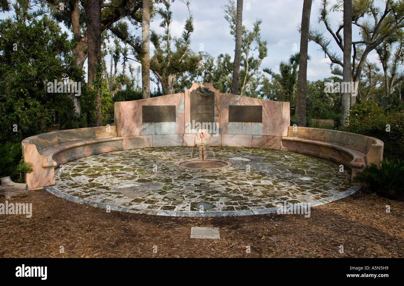 Excedra and sunset Overlook Historical Bok Sanctuary Lake Wales Florida ...