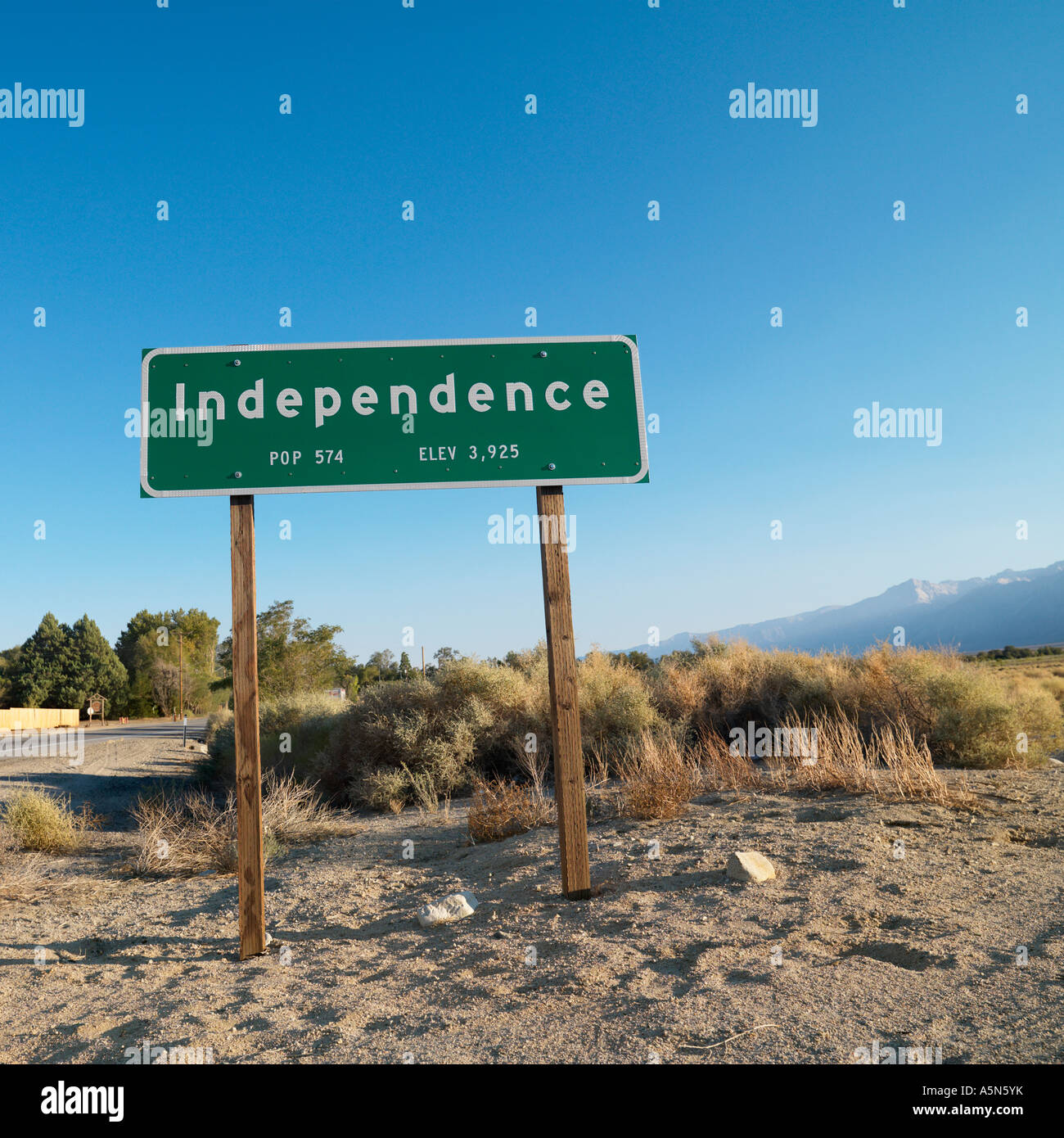 Sign for town named Independence Stock Photo - Alamy