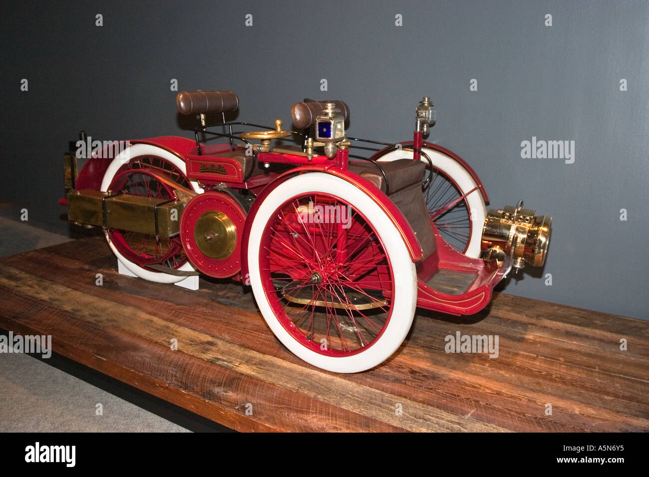 1897 French Leon Bollee Voiturette motorcycle Stock Photo - Alamy