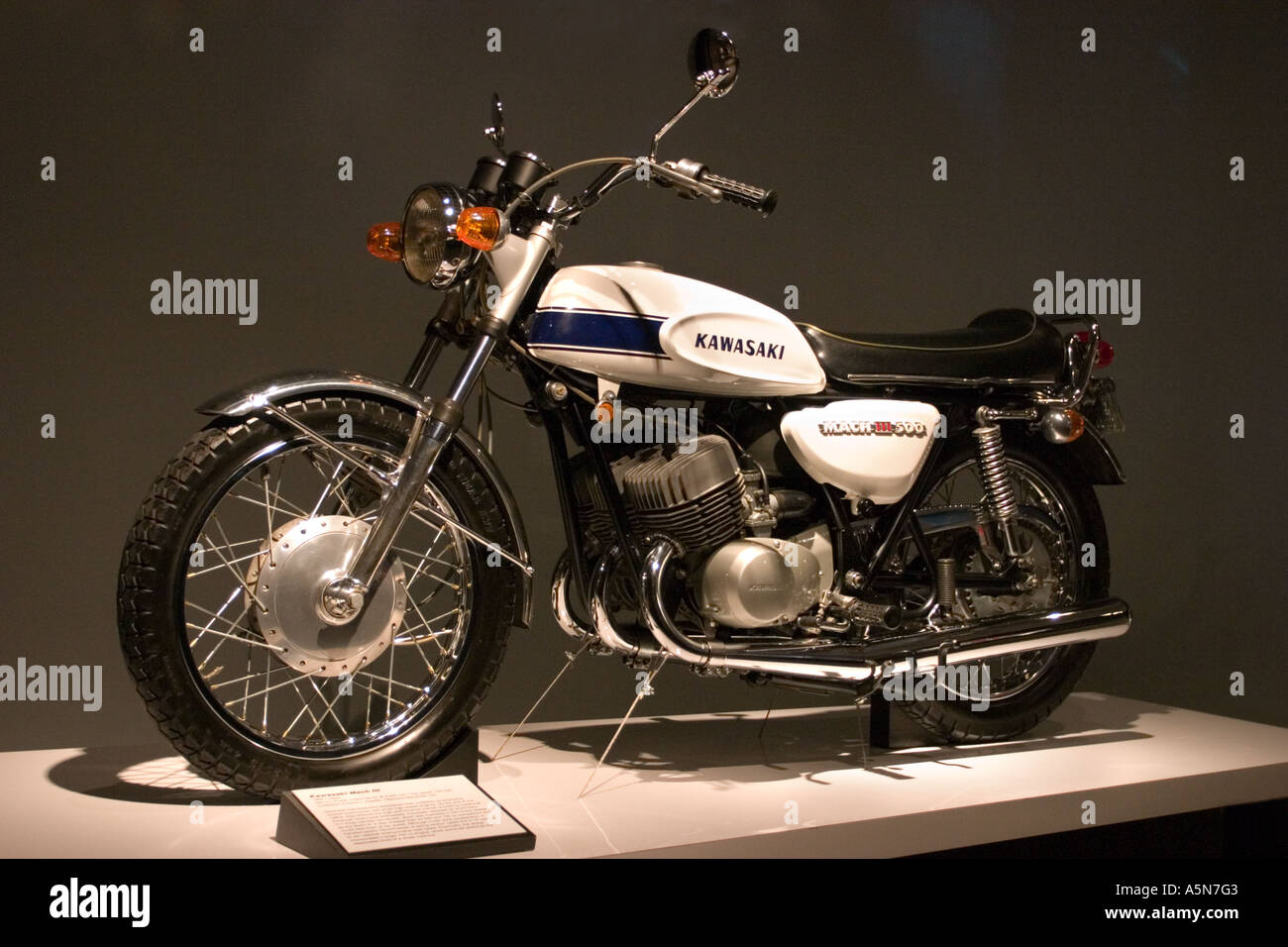1969 Japanese Kawasaki Mach III motorcycle Stock Photo - Alamy