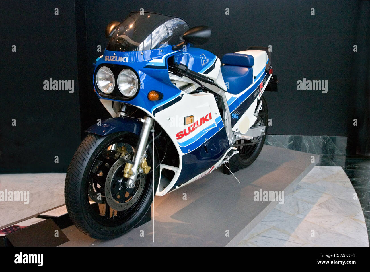 1986 Japanese Suzuki GSK R750 motorcycle Stock Photo - Alamy