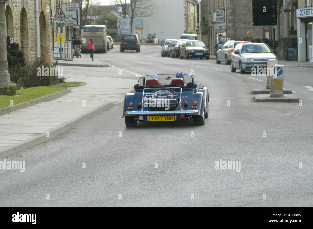 Blue morgan sports car hi-res stock photography and images - Alamy