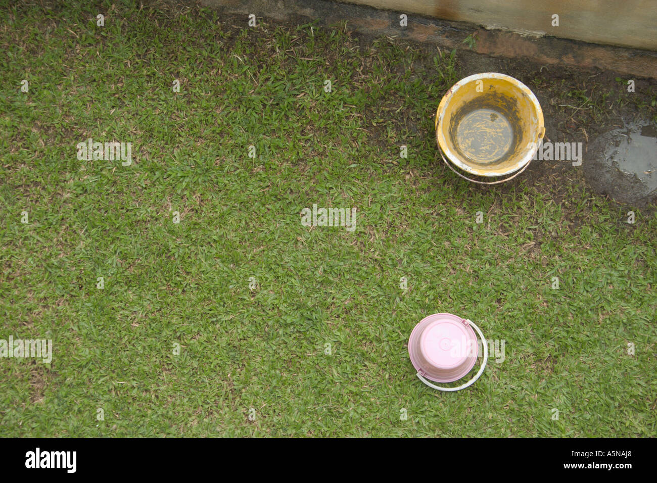 Two pail hi-res stock photography and images - Alamy