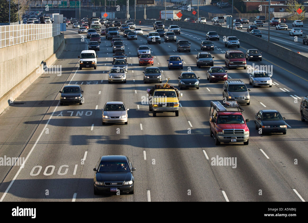 City Interstate: A busy morning commute south on Interstate I75 I85 ...