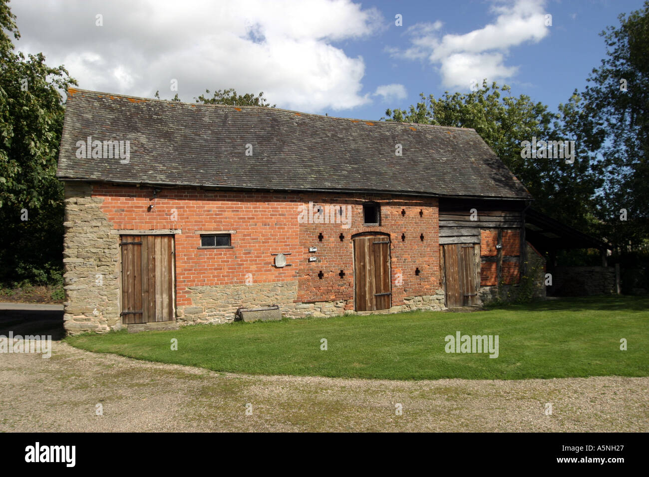 Aston munslow hi-res stock photography and images - Alamy