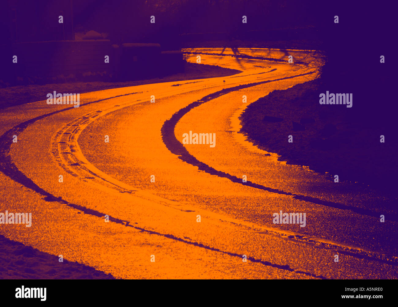 Road twisting round hi-res stock photography and images - Alamy