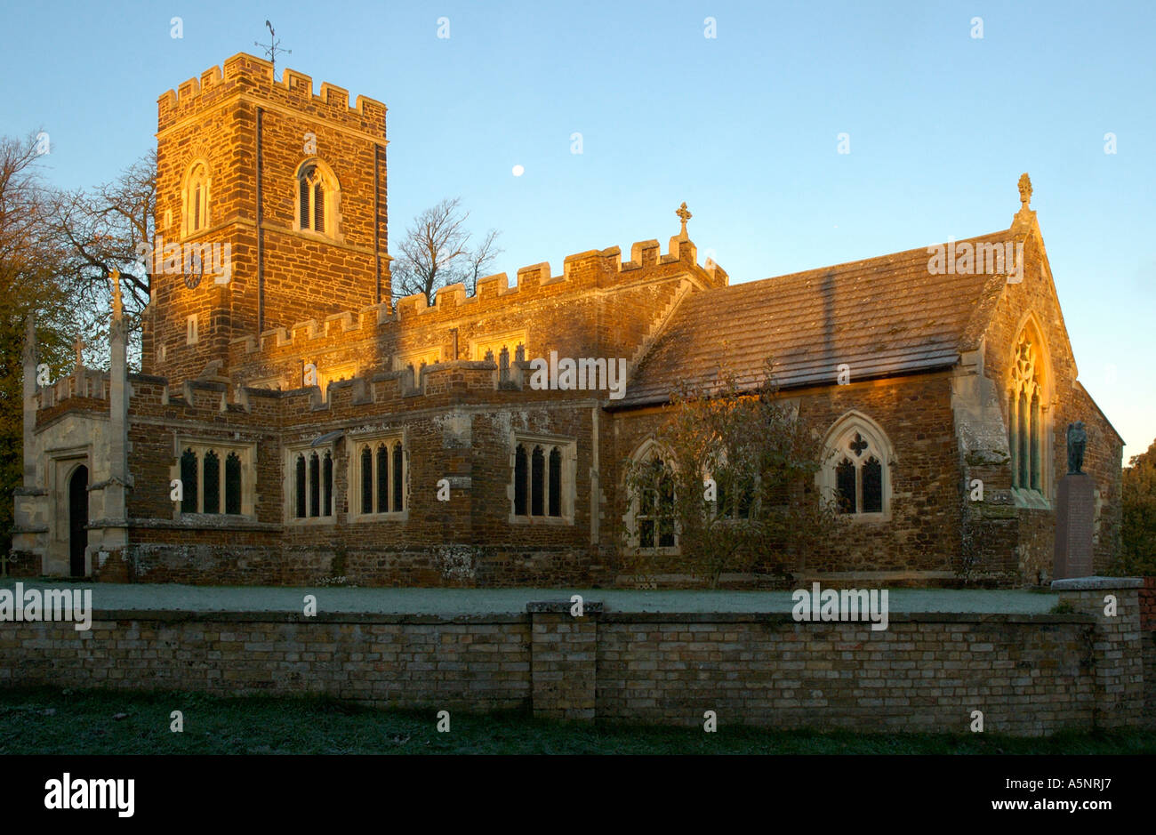 Eversholt hi-res stock photography and images - Alamy