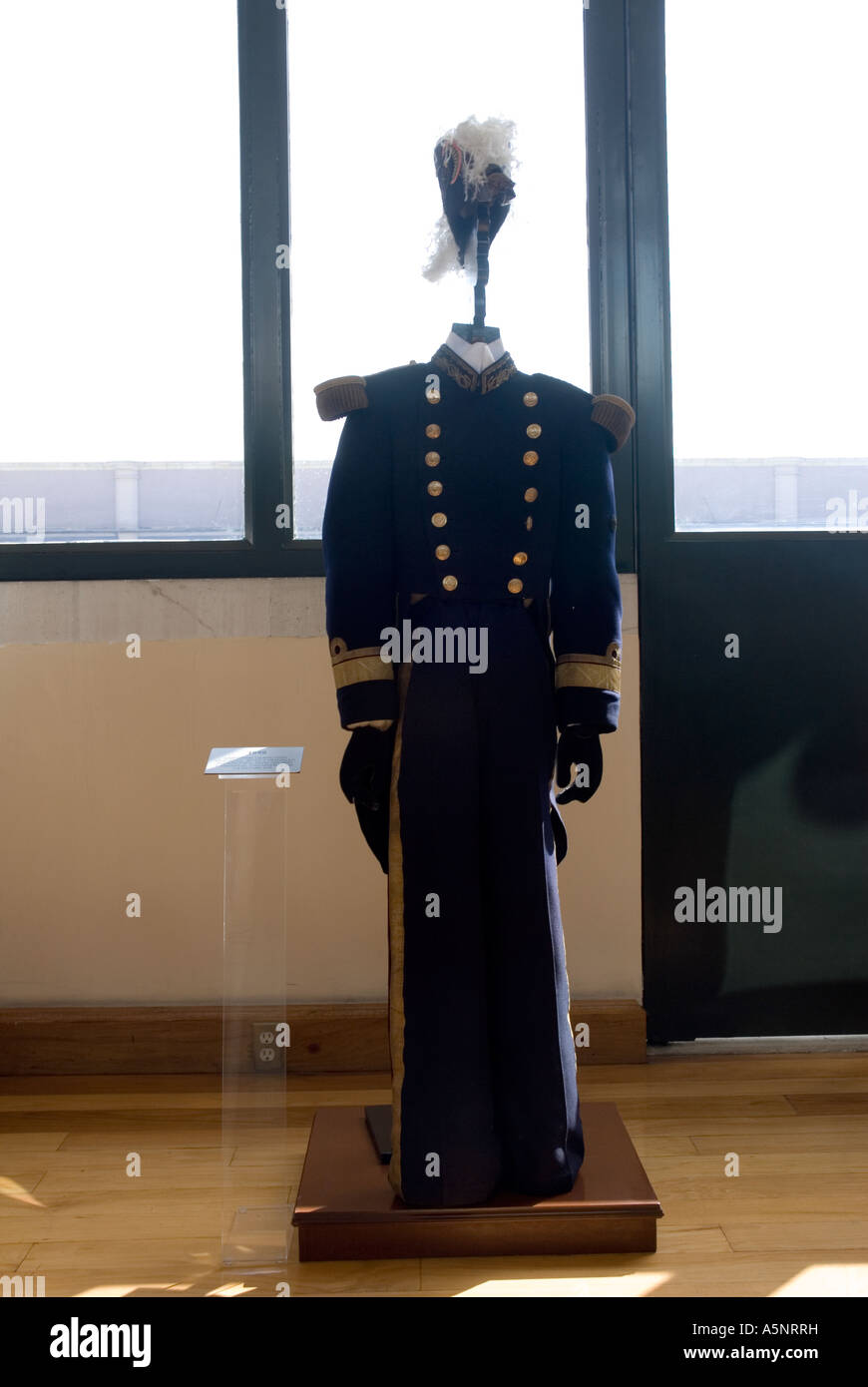 uniform of sailor - Naval museum inside the post office - mexico city ...