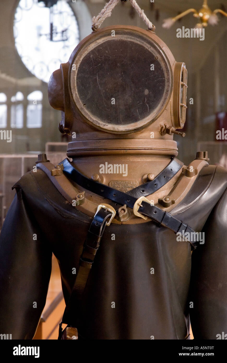 wet suit - skin diver - Naval museum inside the post office - mexico ...