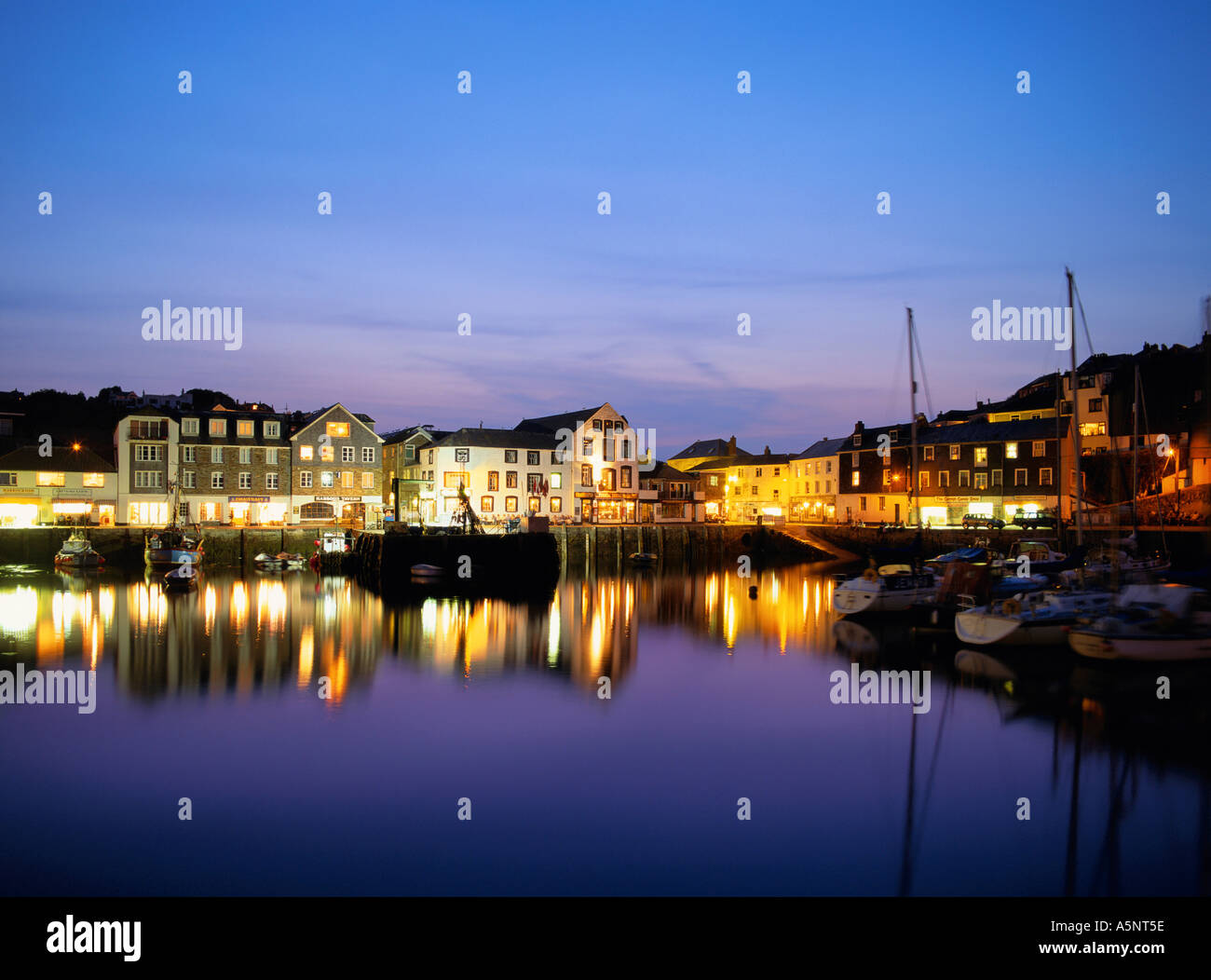 Cornwall by night hi-res stock photography and images - Alamy