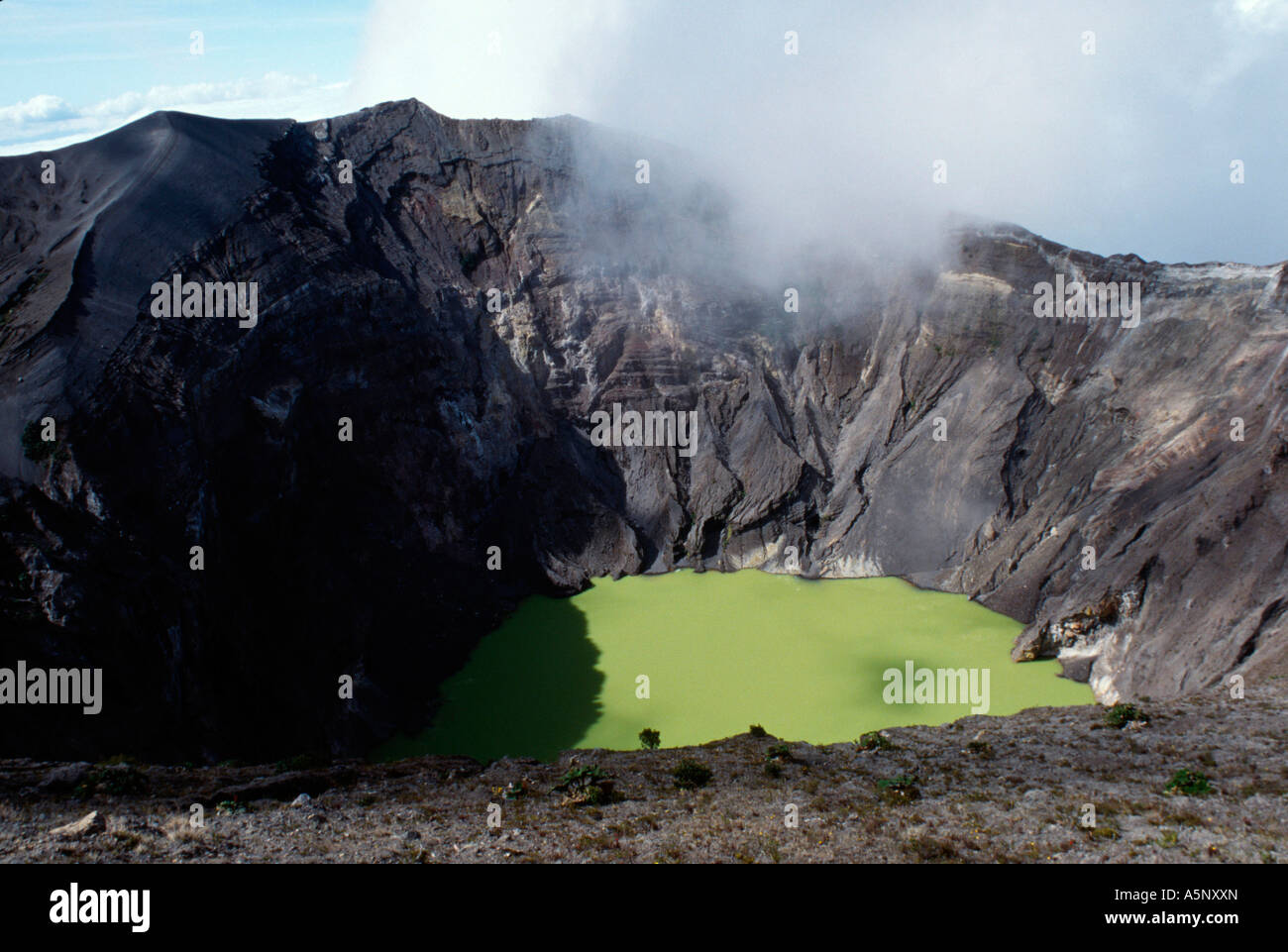 Irazú volcano lake hi-res stock photography and images - Alamy