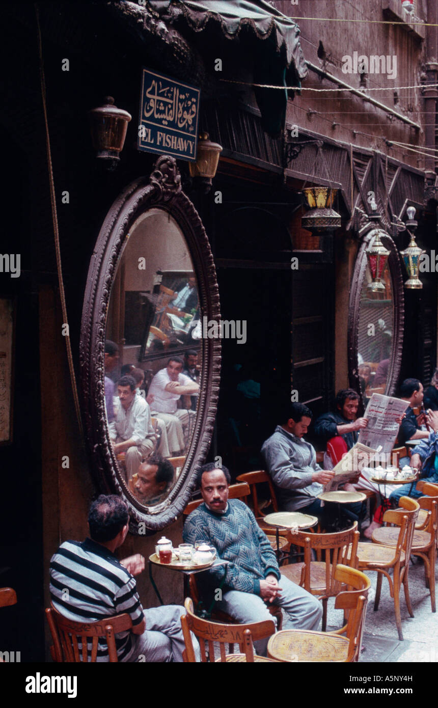 Pavement cafe / Cairo Stock Photo - Alamy