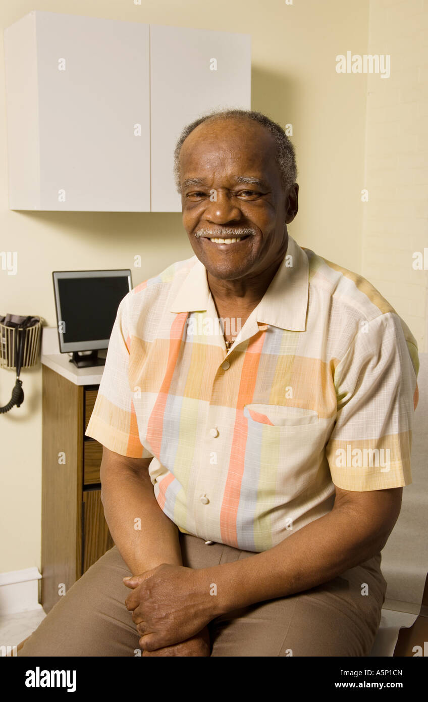 Sitting in exam room waiting for the exam to begin Stock Photo - Alamy