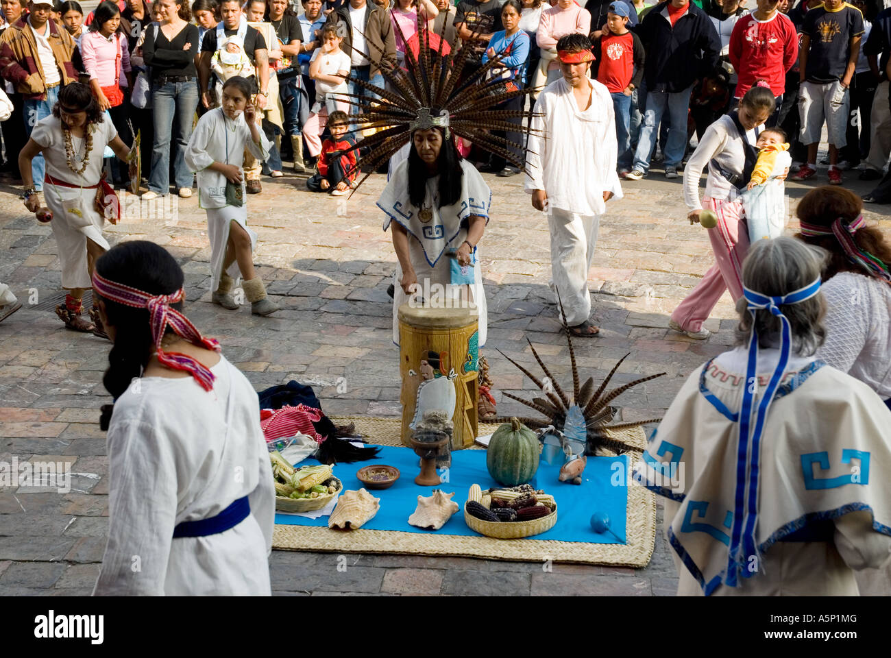 mayan ritual at Madonna of Guadalupe - mexico city Stock Photo - Alamy