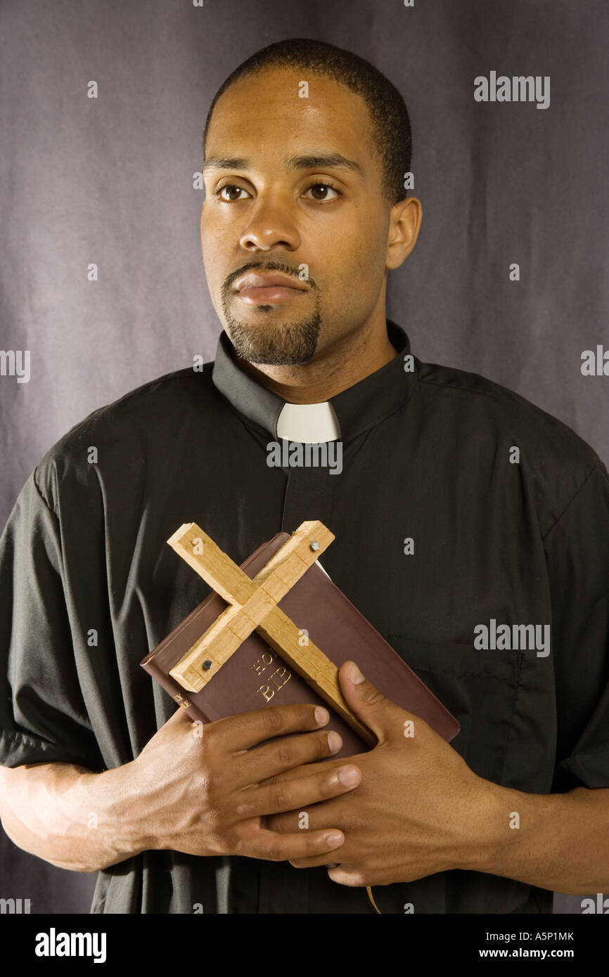 African american priest bible hi-res stock photography and images - Alamy