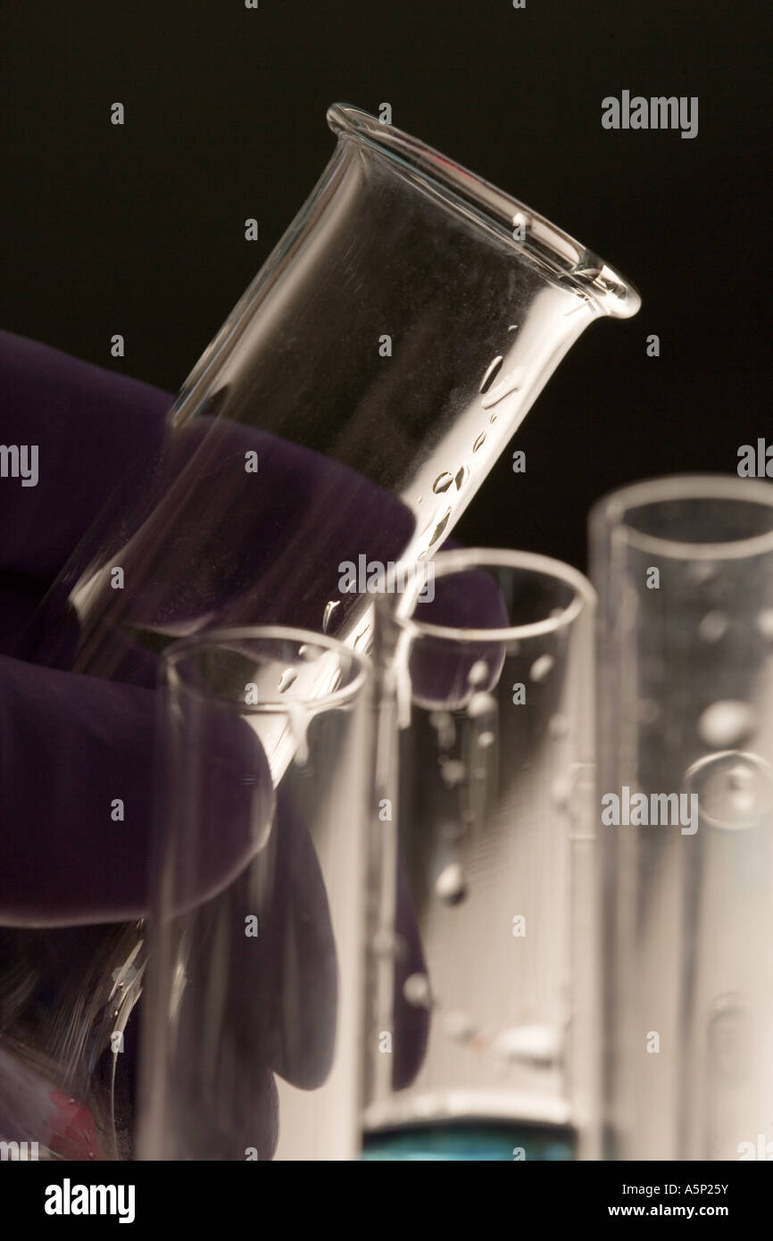 Testtubes hi-res stock photography and images - Alamy