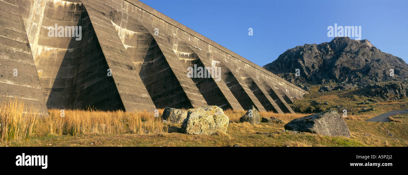 Stwlan dam hi-res stock photography and images - Alamy