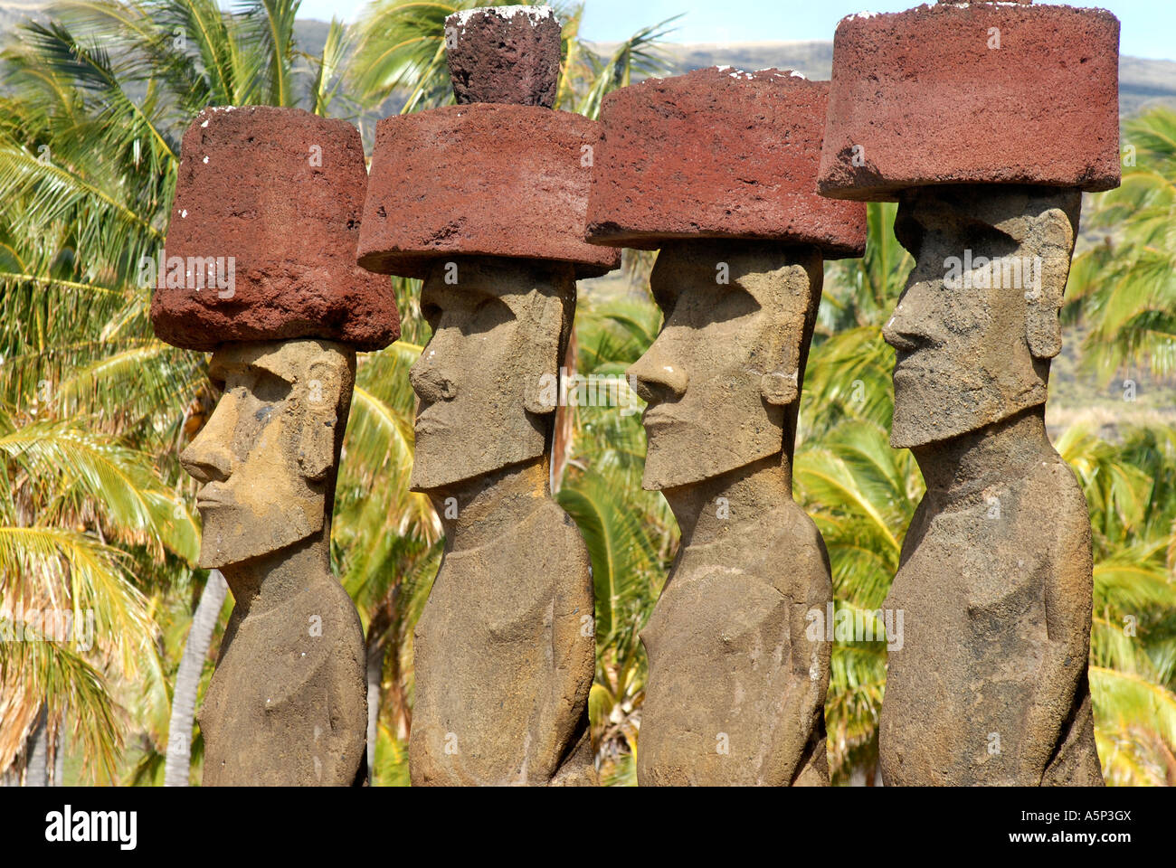 Ahu symbol hi-res stock photography and images - Alamy