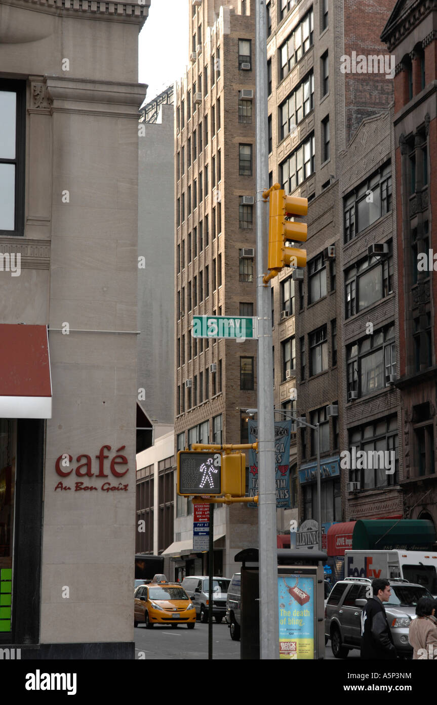 New York Steet Scene Stock Photo - Alamy