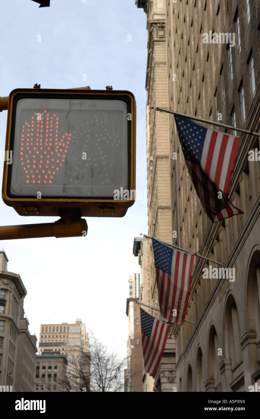 Stop do not cross sign Stock Photo - Alamy