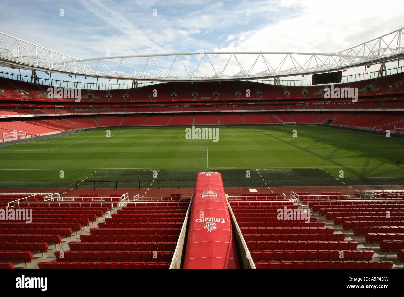 Arsenal seating hi-res stock photography and images - Alamy