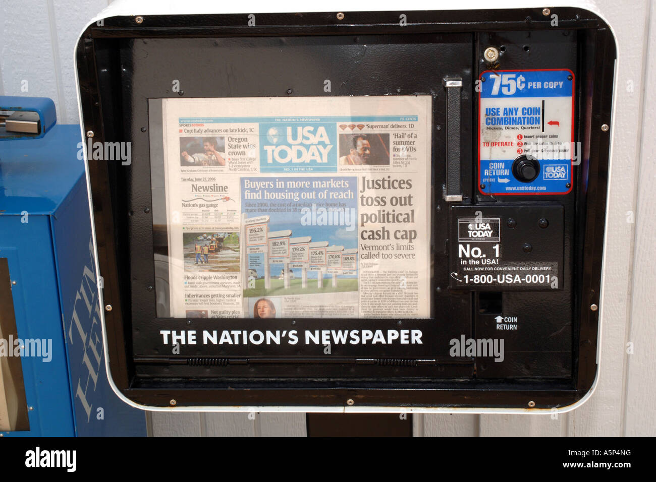 A Newspaper vending machine for USA Today Stock Photo - Alamy