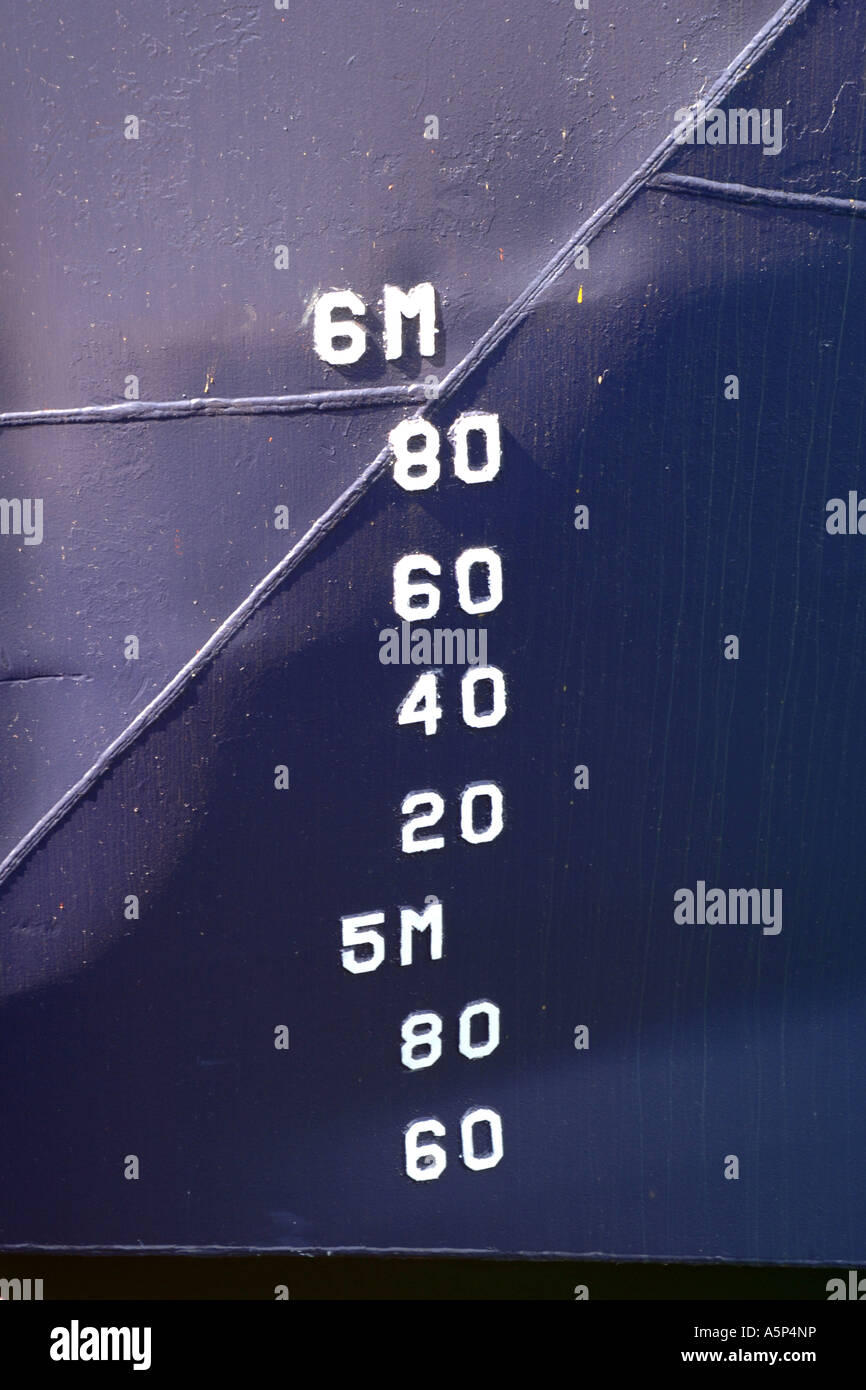 Numbers on the side of a ship called the datum line Stock Photo - Alamy