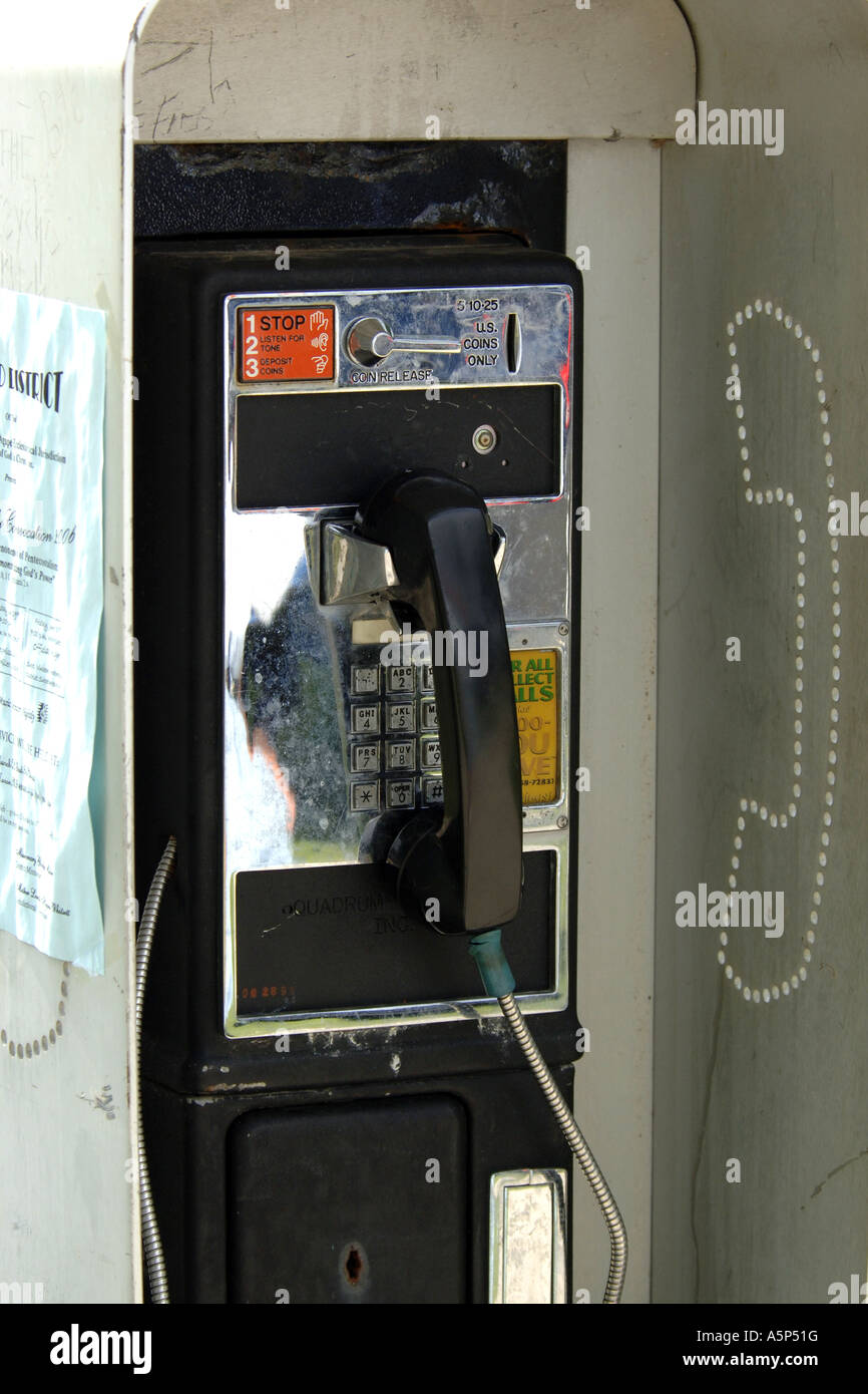 American push button public pay phone Stock Photo - Alamy