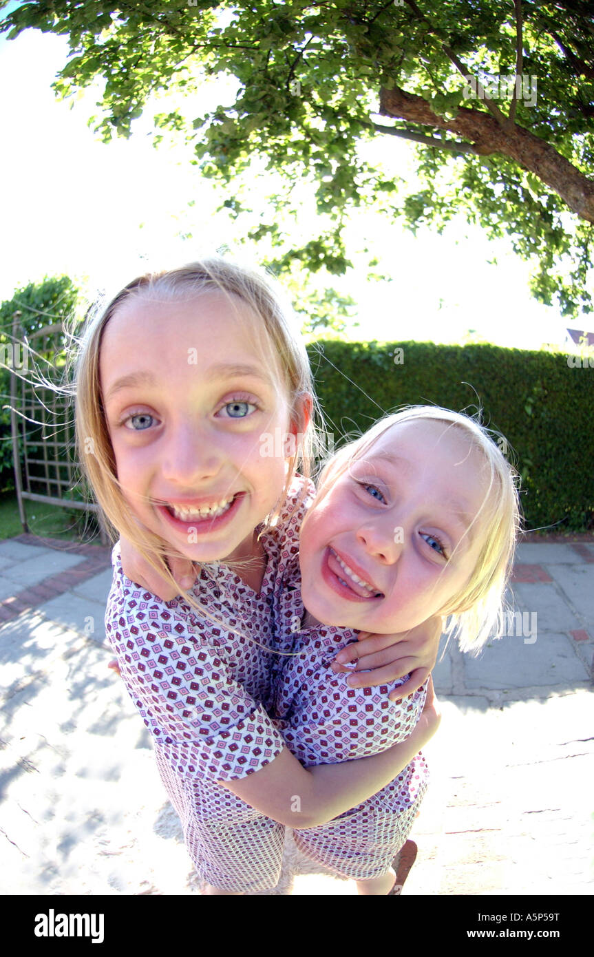 Girls school playground uk hi-res stock photography and images - Alamy