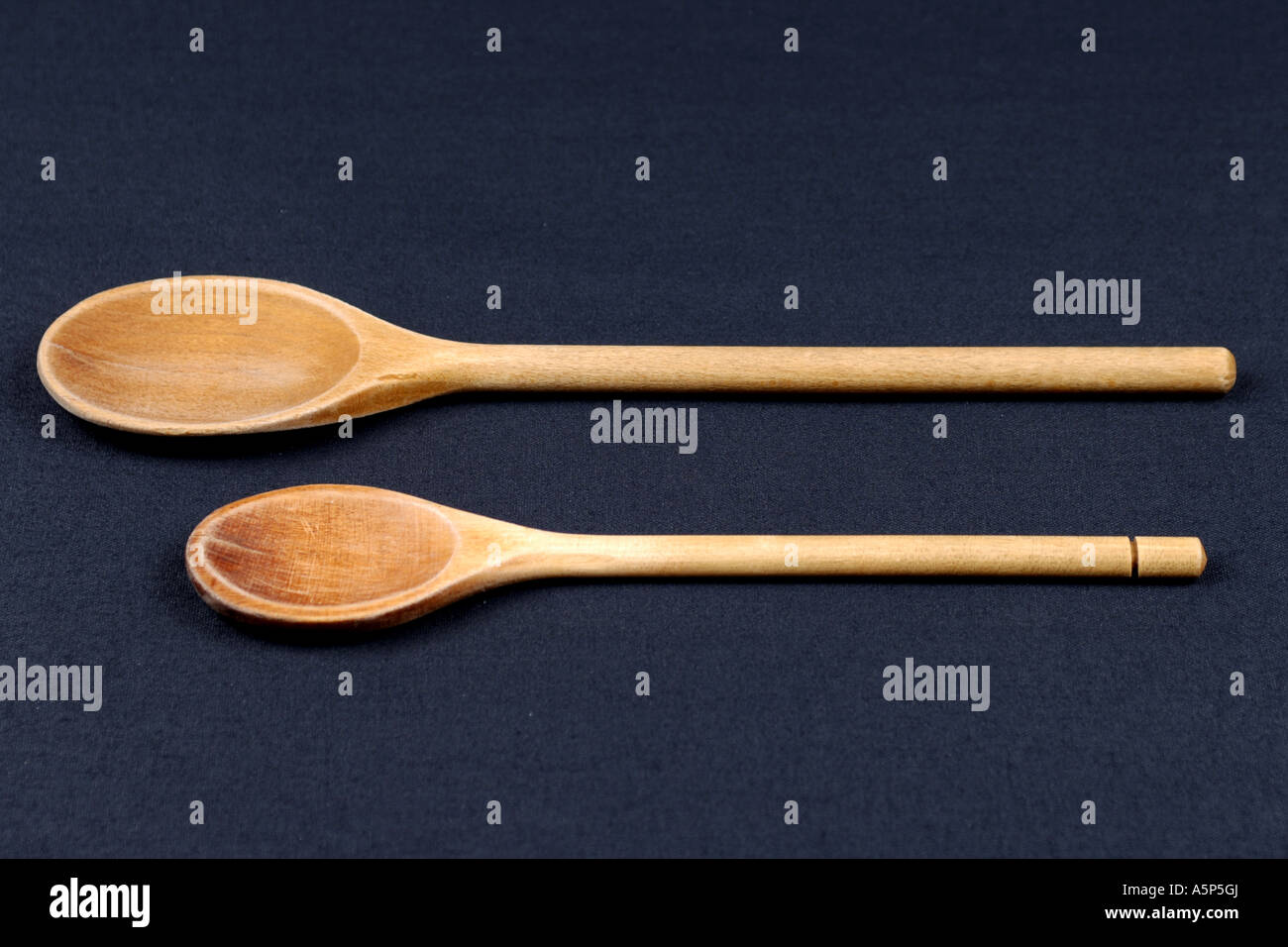Spoon stirring hi-res stock photography and images - Alamy