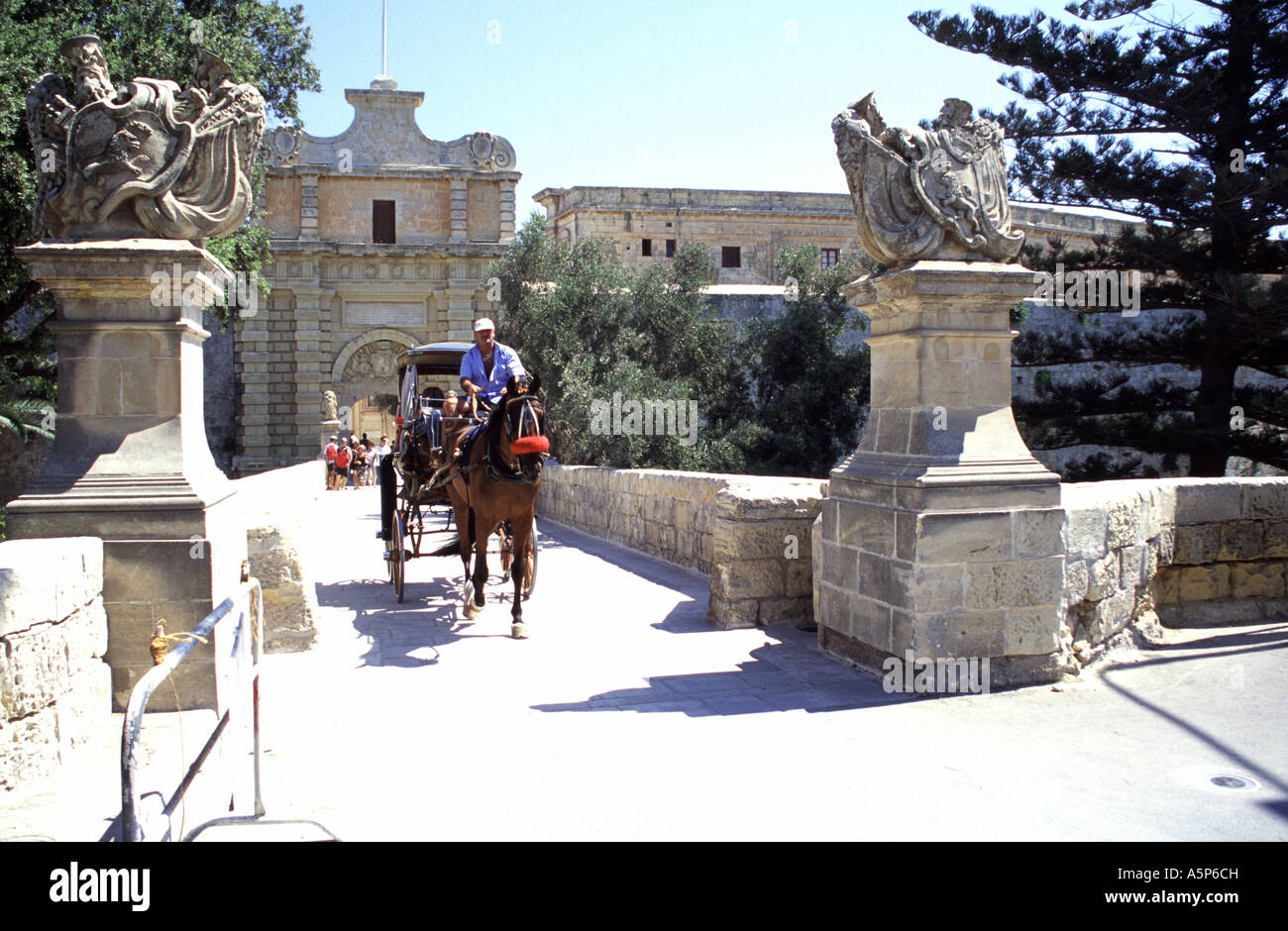 Horse drawn carriage (Karozzin) outside Mdina gateway, Mdina Malta ...