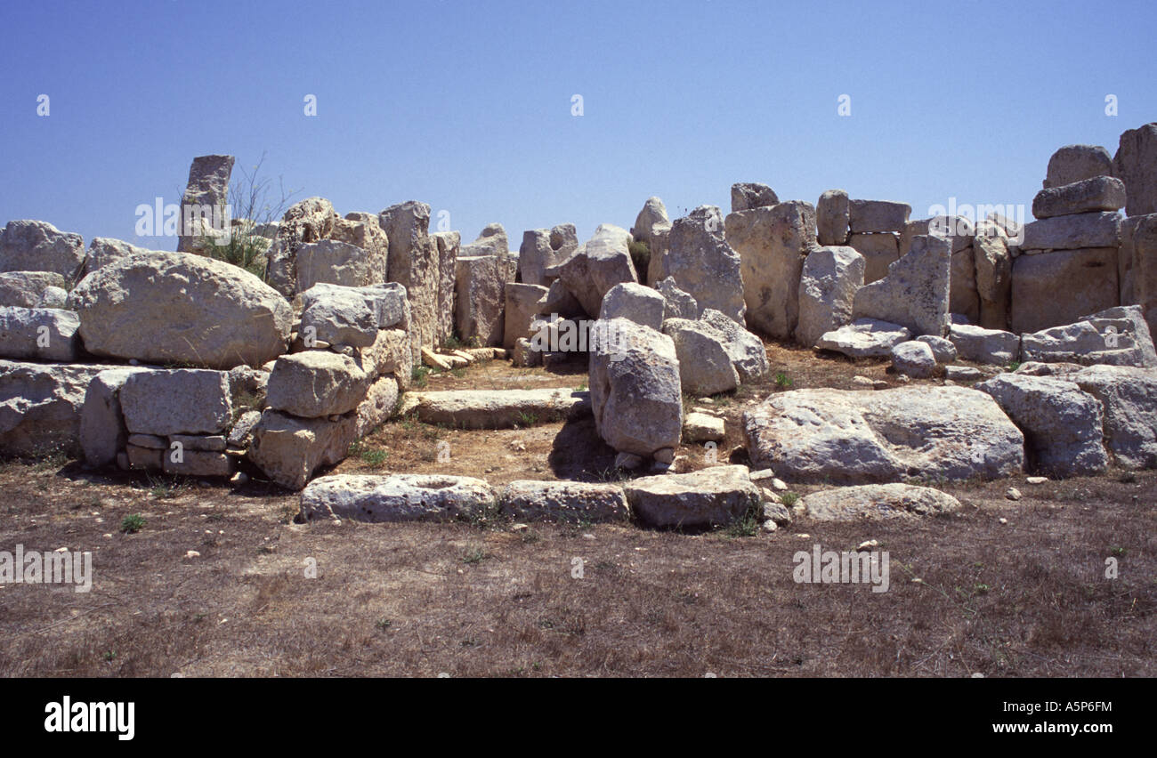 Mnajdra Neolithic Temple Malta Stock Photo - Alamy