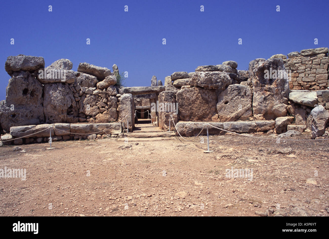 Mnajdra Neolithic Temple, Malta Stock Photo - Alamy