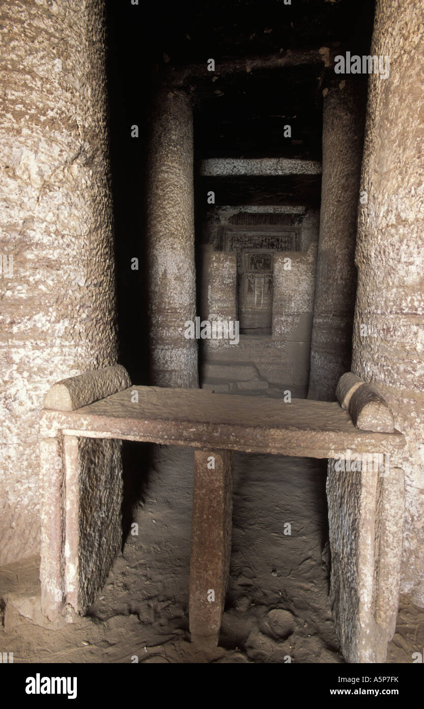 Table tombs hi-res stock photography and images - Alamy