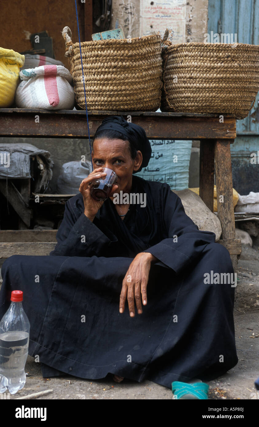 Egyptian woman drinking hi-res stock photography and images - Alamy