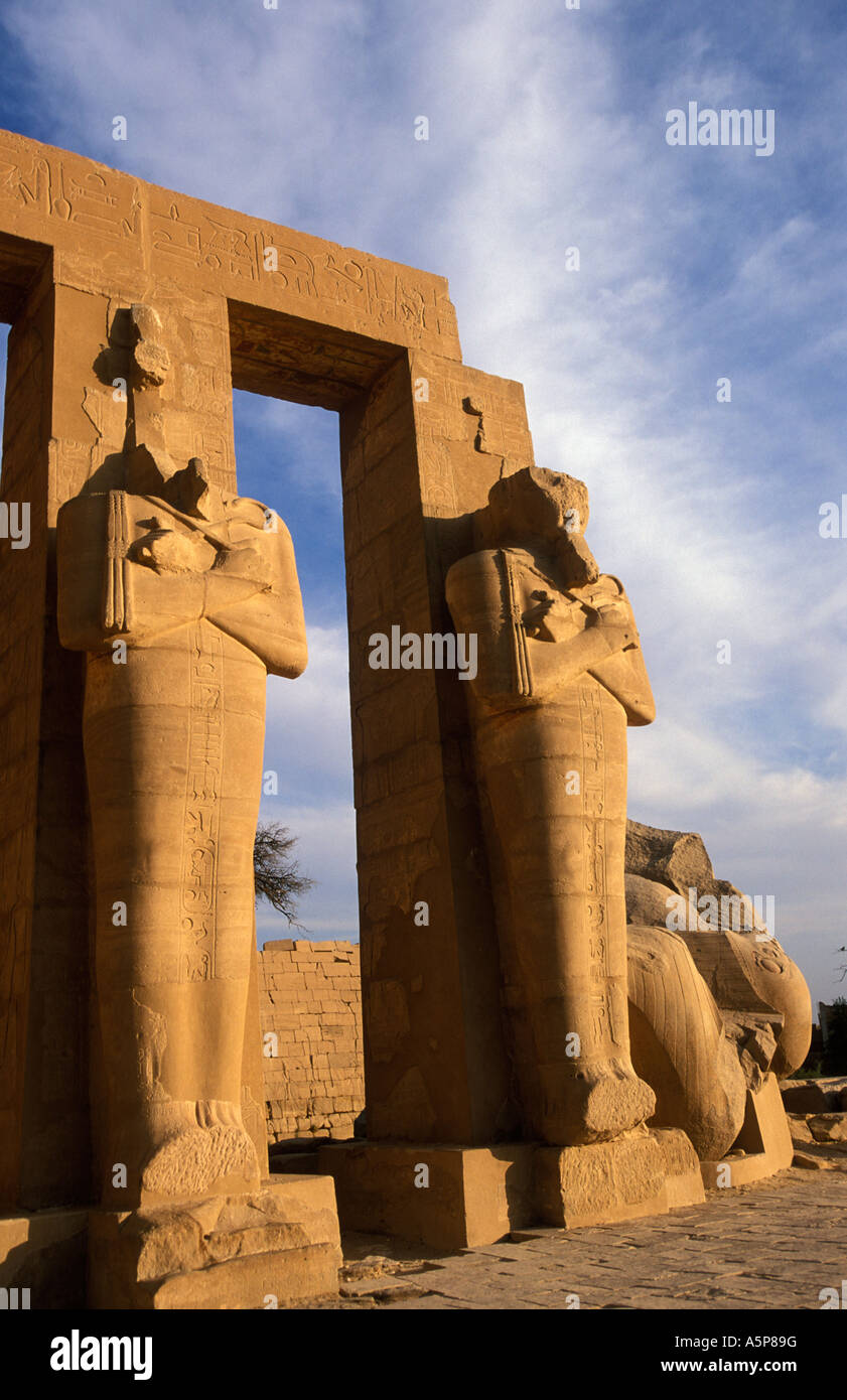 Osiris pillars hi-res stock photography and images - Alamy